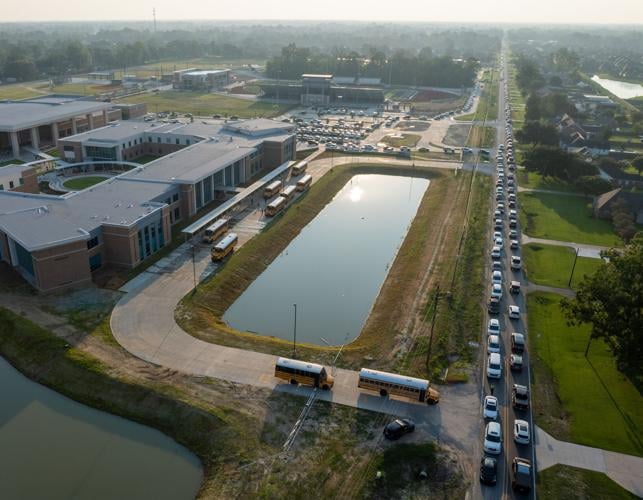 Prairieville high school first day brings traffic, solutions ...