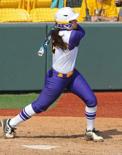 Friendly competition has Beth Torina and the LSU softball team eyeing ...