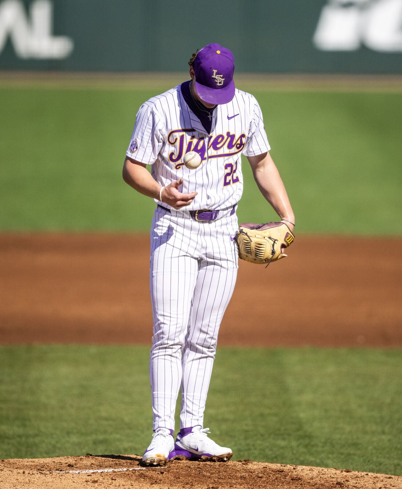 LSU baseball, Jay Johnson updates on Cooper Moore, Arrambide | LSU ...