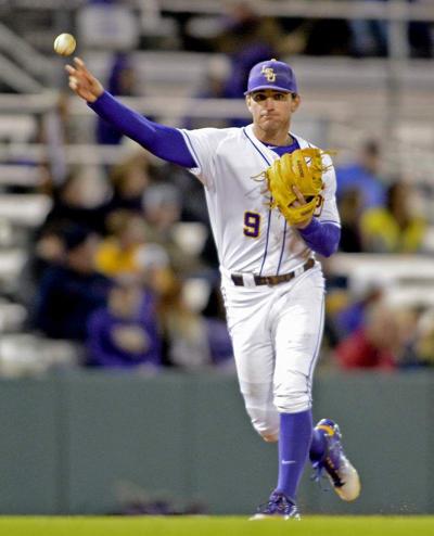 Back injury forces O’Neal Lochridge to rule out a return to LSU for ...