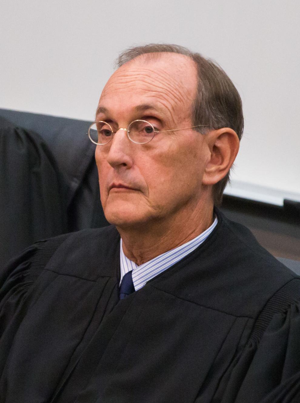 Chief Justice John Weimer goes to court in bid to run for reelection ...