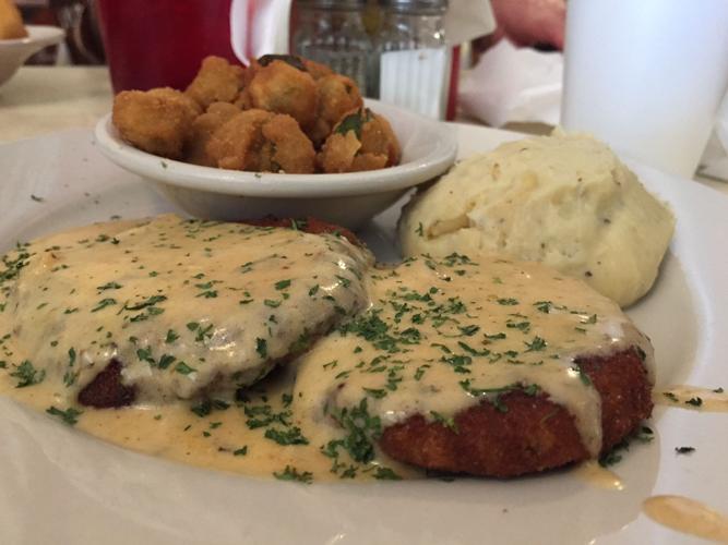 Restaurant review: Harrington's serves comfort food with a little ...