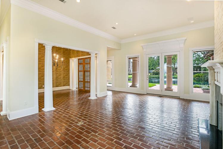 Warm Elegance in The Cove - 2140 Cove Court | Real Estate | theadvocate.com