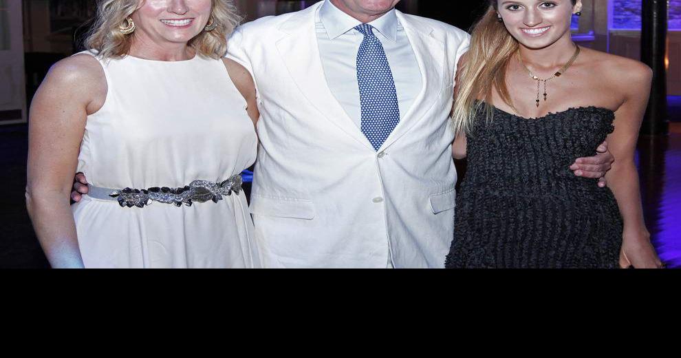 Nell Nolan: Seven-deb party: Bienvenu, Meckstroth, Bell, Gambel, Demmas ...