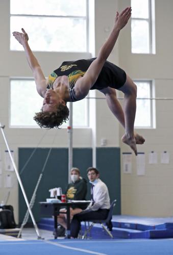 Patrick Taylor breaks through with top honors for Evan Scully, runner-up finish to Baton Rouge ...