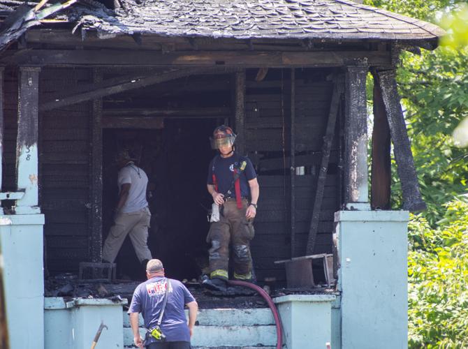 1 injured, 6 displaced in house fire off Government Street, Baton Rouge ...