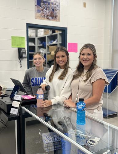 Students train to run The Saint Store | St. Francisville | theadvocate.com
