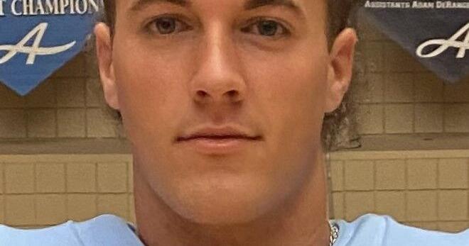 Joseph Rizzuto leads Blue Gators' O-line to stellar run game | High ...