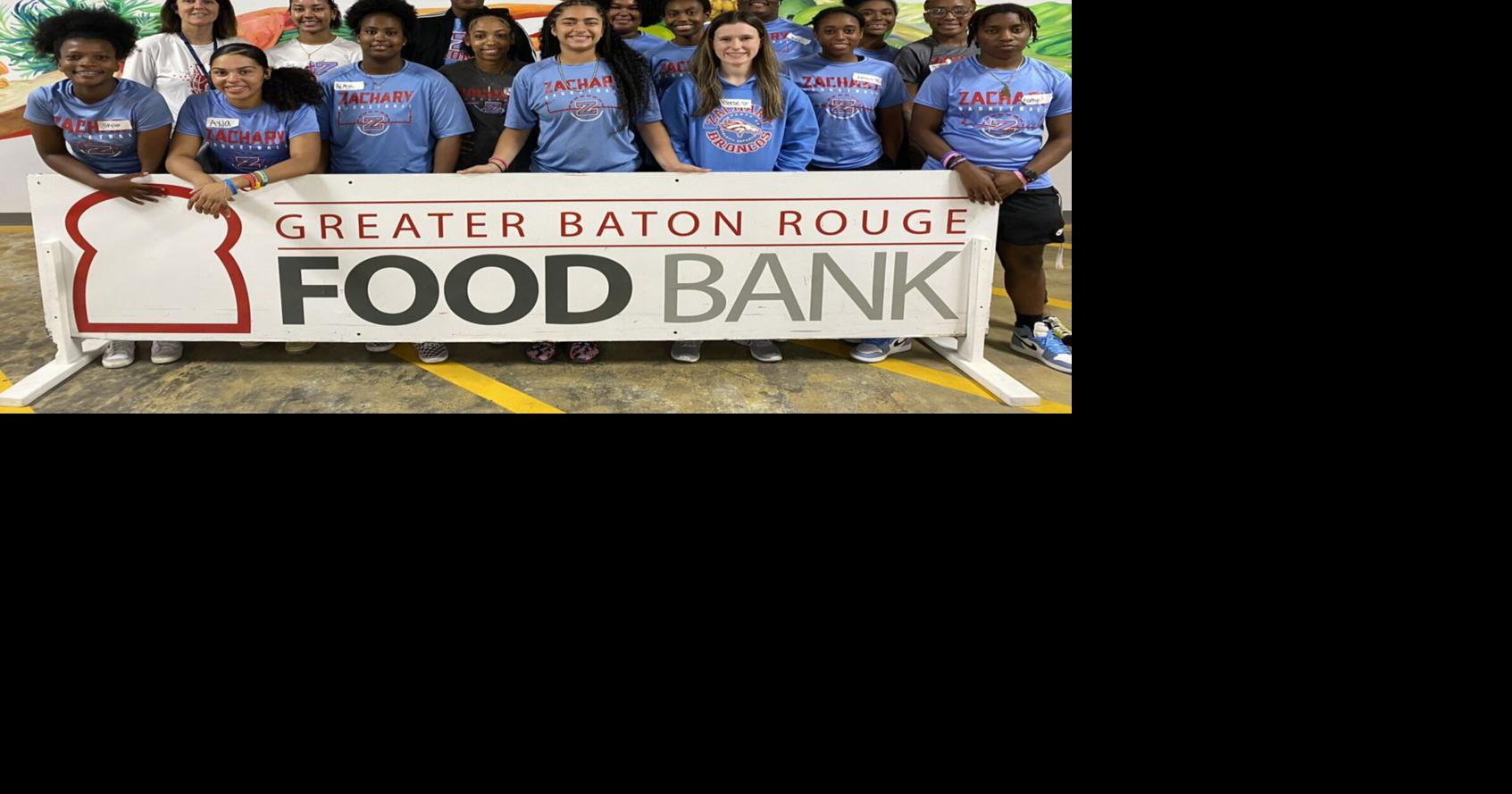 Zachary High School girls basketball team volunteers at the Greater ...