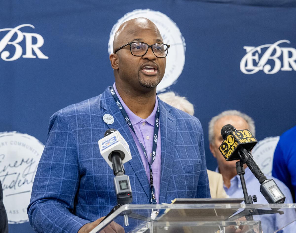 Narcisse supporters rally to keep Baton Rouge schools chief | Education | theadvocate.com