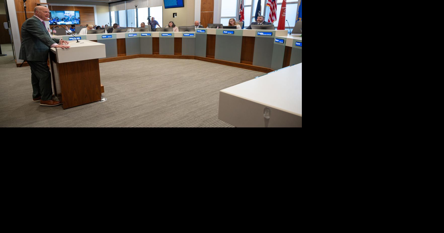 Mayor Edwards' tax plan passes Baton Rouge Metro Council | Baton Rouge ...