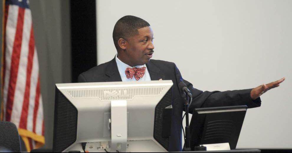 DOTD secretary on pricey I-49 Connector: Eat this elephant one bite at ...