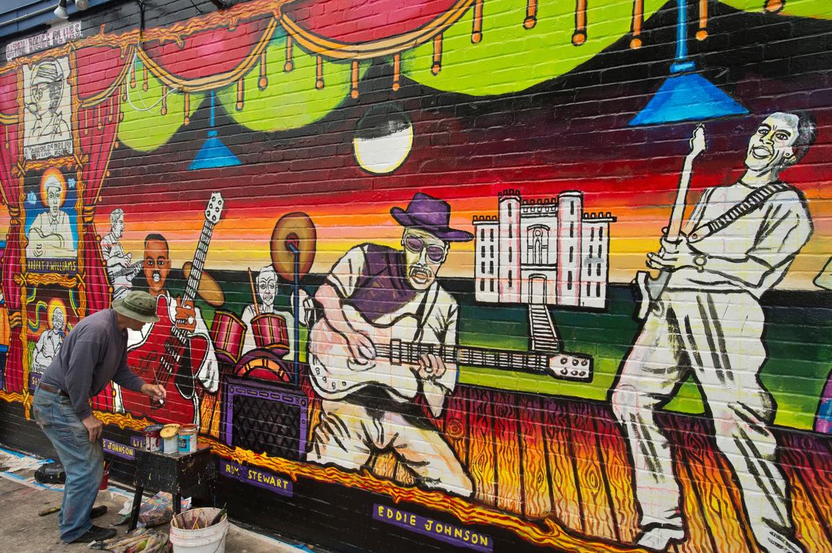 'A Baton Rouge treasure': Artist, muralist Charles Barbier dies ...