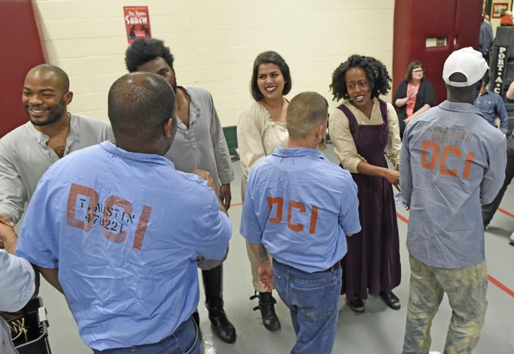 Inmates respond to Shakespeare performance behind bars, weigh in on its ...