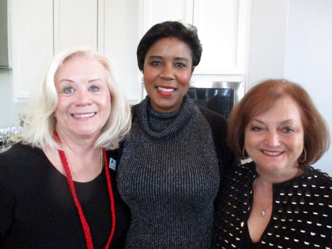 Fête: Should Auld Acquaintance be Forgot | Acadiana Home | theadvocate.com