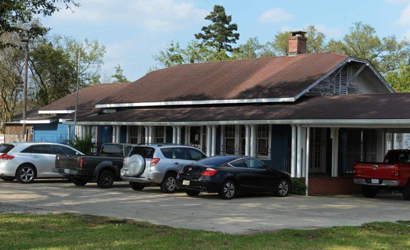 Dyson House Listening Room: How two guys created a buzzworthy BR venue ...