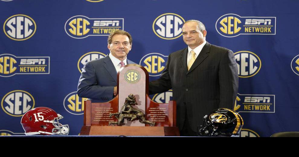 Former LSU standout Marcus Spears on coach Les Miles: I think he’ll ...