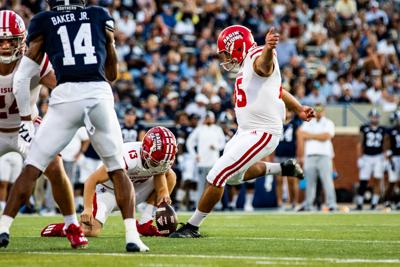 Kenny Almendares back on track with perfect game to spark UL's victory ...