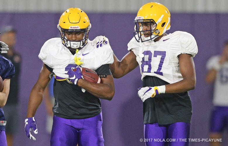 LSU freshmen still in running to start at right guard, linebacker ...