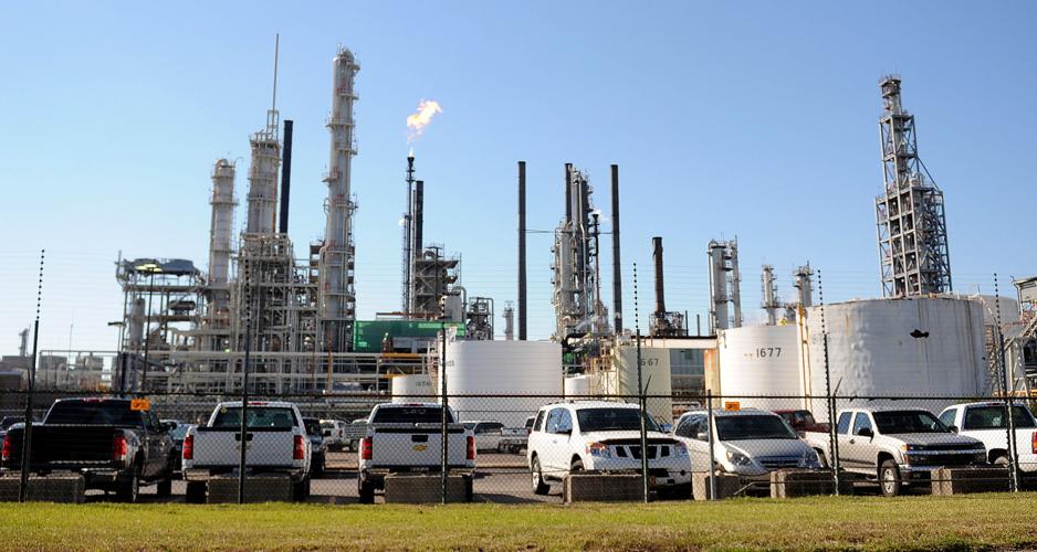 Lawsuit claims EPA's rules for industry flares are obsolete, could be ...