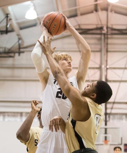 Jay Carlin notches 900th career win as Salmen defeats Lakeshore | High ...