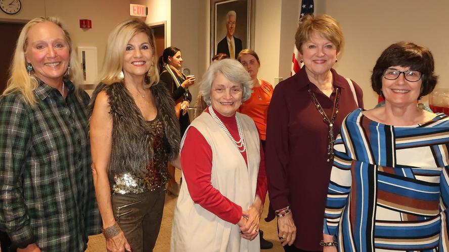 Pam's Party Line: Volunteer Activists give back to Baton Rouge in more ...