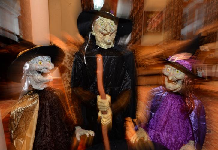 Lalonde family goes next-level spooky for Halloween | Entertainment ...