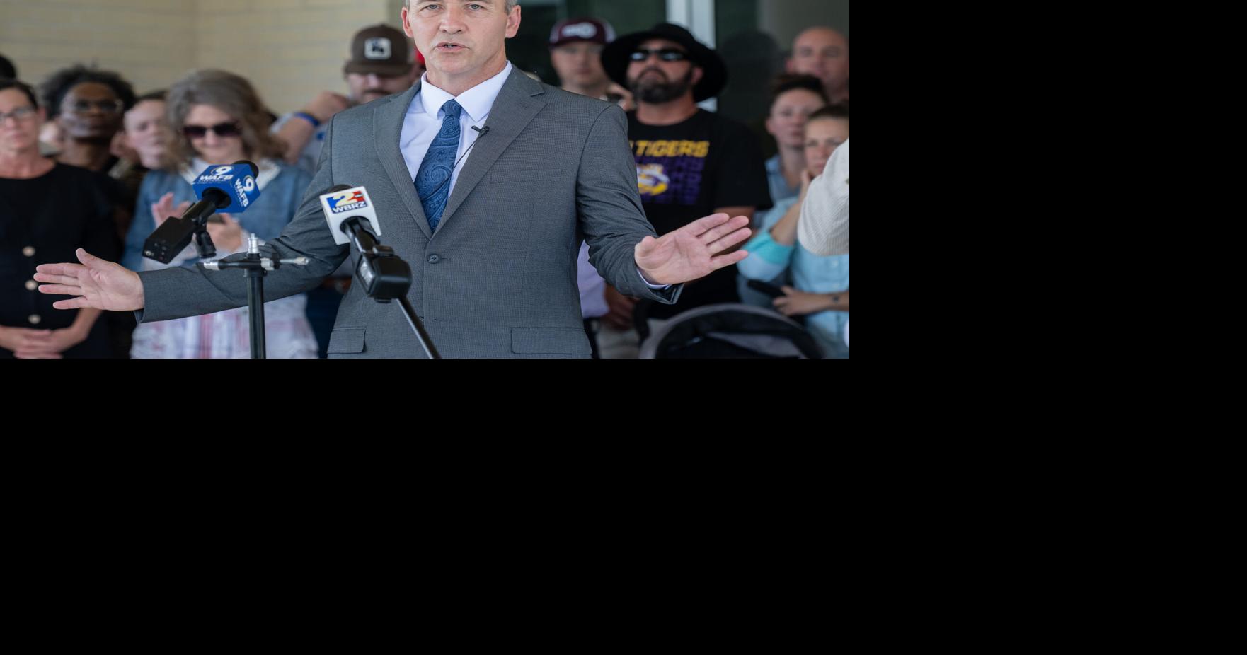 Pastor Tony Spell addresses the public after arrest Tuesday | Crime ...