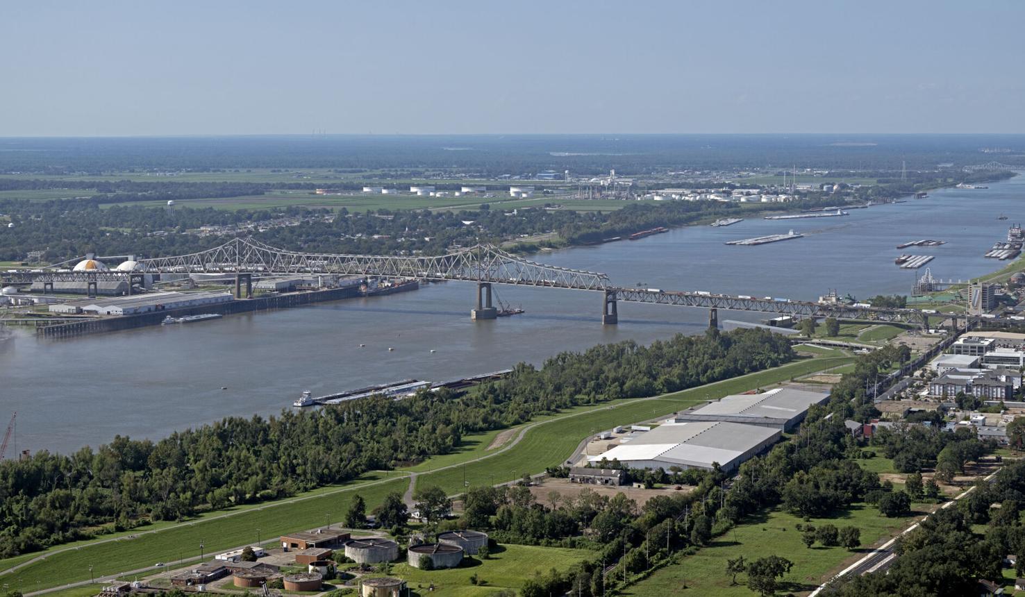 New Mississippi River bridge would open 2033 at the earliest | News ...