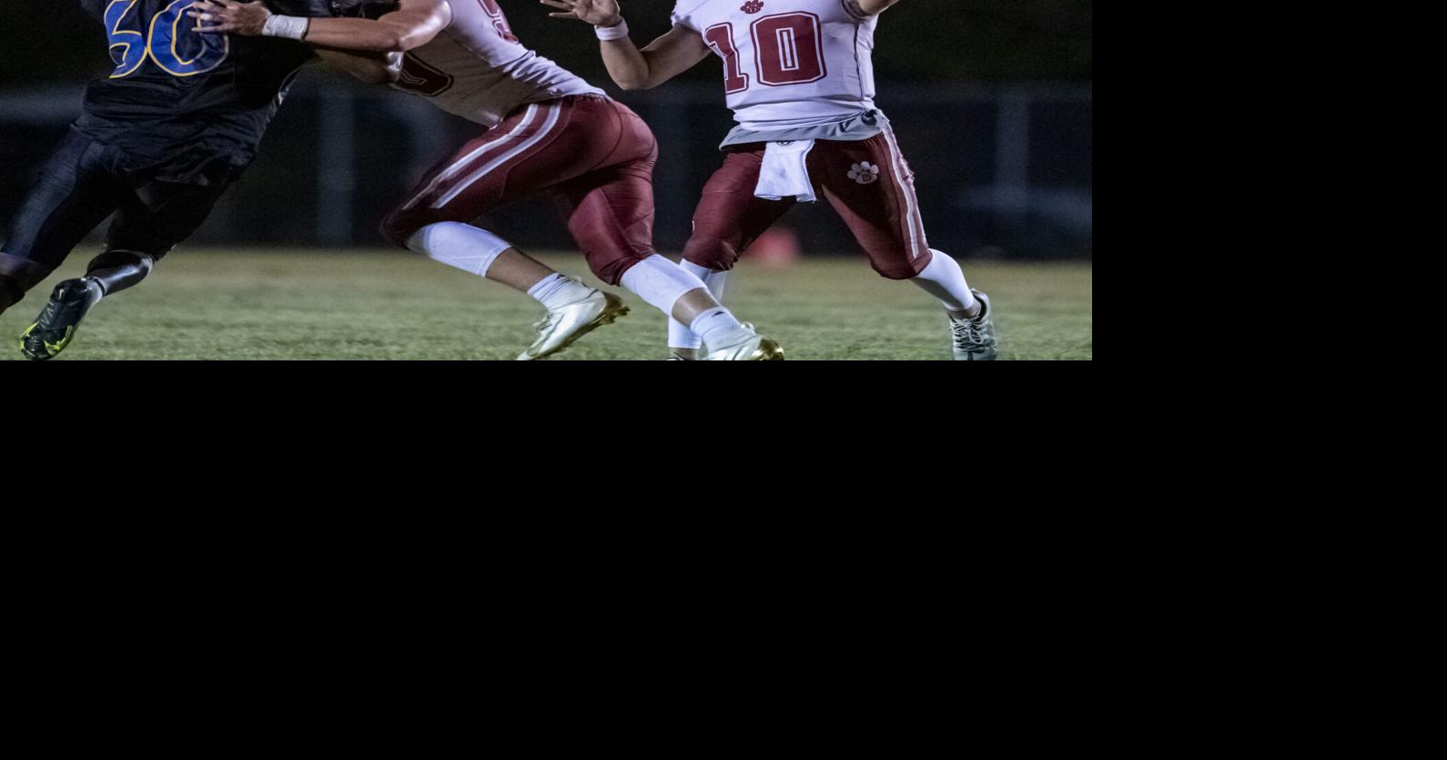 Photos: Dunham QB leads team to victory over East Feliciana | Photos ...
