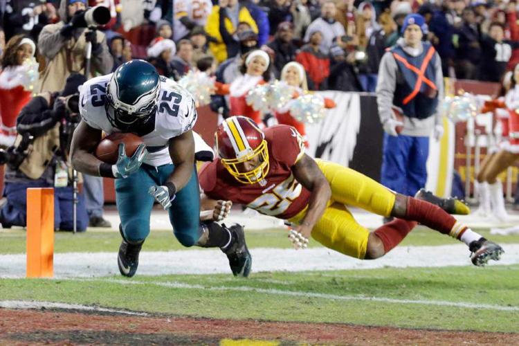 Redskins beat Eagles 27-24, putting Philadelphia on brink of ...