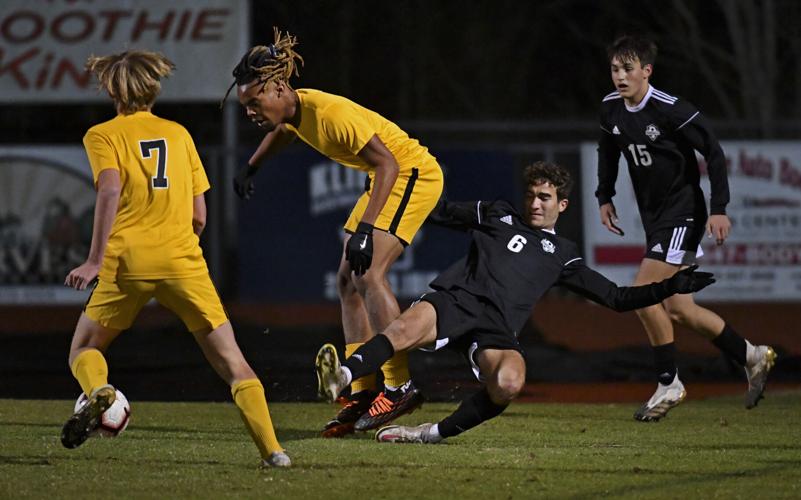 Strong body of work: St. Amant shuts out rival Dutchtown | High School ...