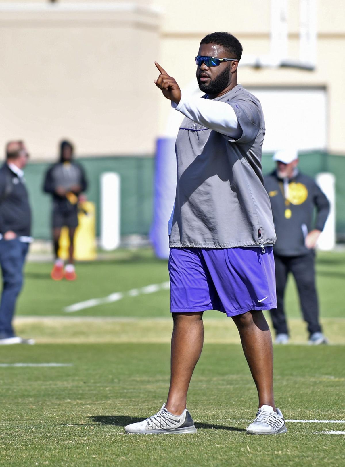 In exclusive Q&A, LSU's Dennis Johnson talks about defensive line, pass ...