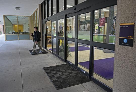 LSU reinstates standardized test score requirement | Education ...