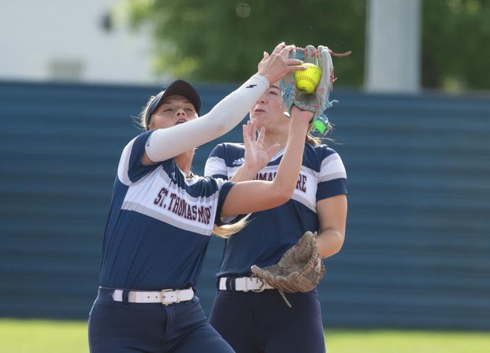 Pirates claim nice win in clash of area softball powerhouses | High ...
