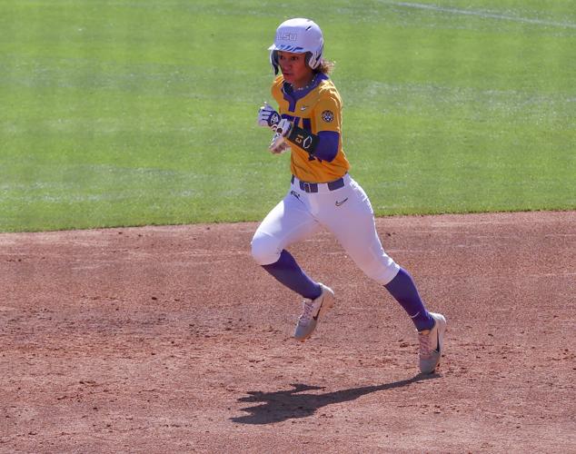 LSU softball uses extra time from delayed game to prepare for tough ...