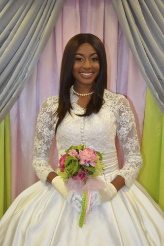 16 debutantes presented at AKA Winter Cotillion | Entertainment/Life ...