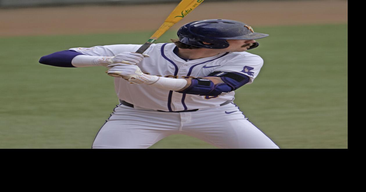 LSU baseball's Hayden Travinski uses pencil bat at Alex Box | LSU ...