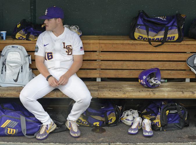 With its back against the wall, LSU confidently turns to senior Jared ...
