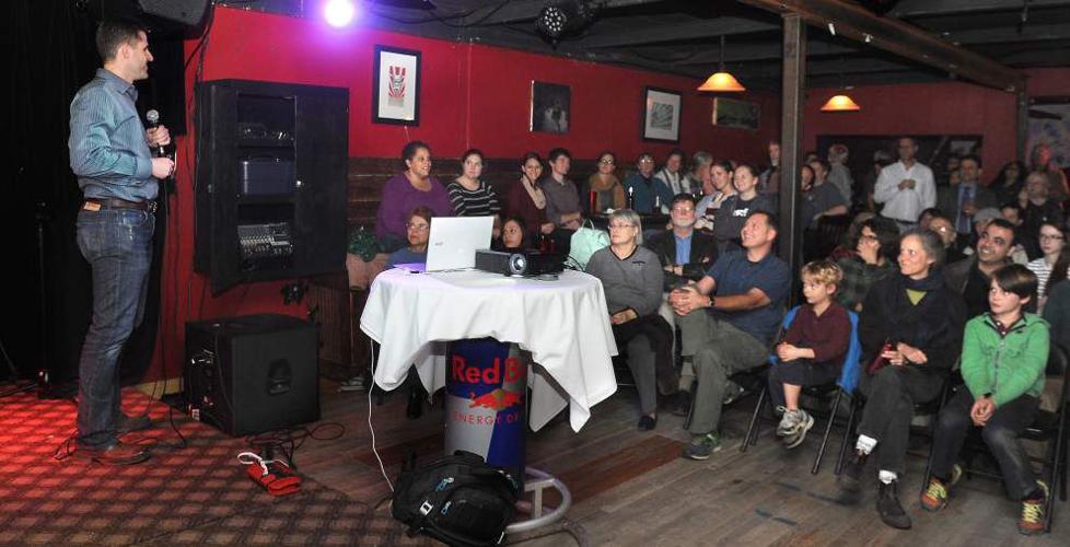 Science is served: Science Café takes top research out of classroom and ...