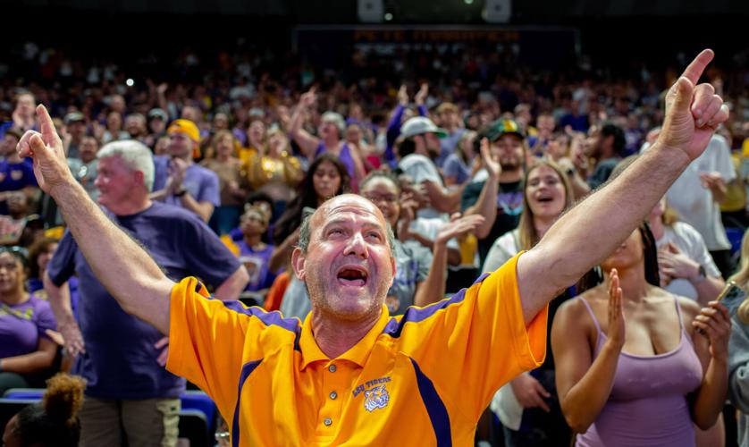 Photos: Fans at the PMAC celebrate National Championship | Photos ...