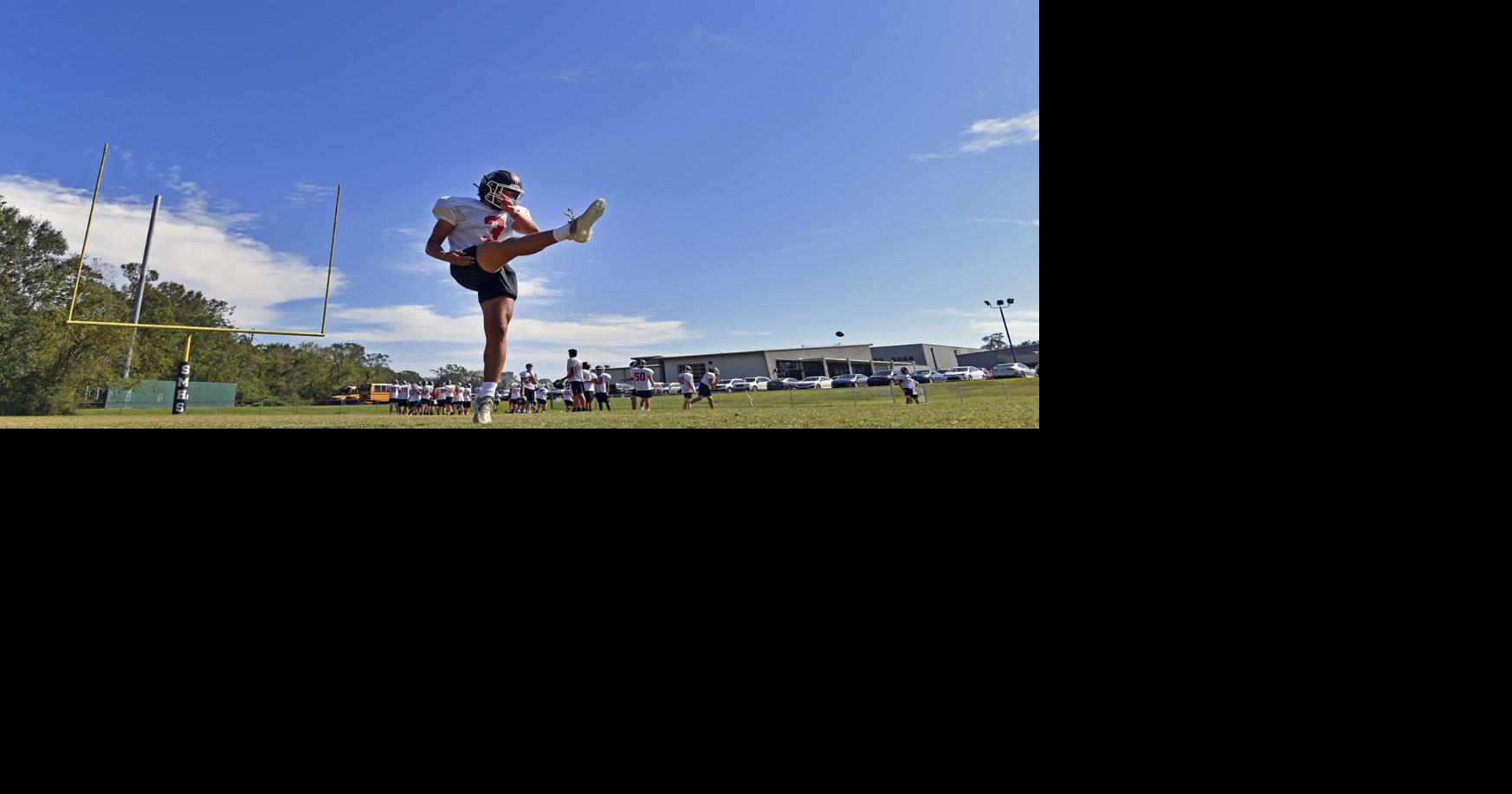 Punters Dawson Lee of St. Michael, Catholic's Kylan Dupre eager for ...