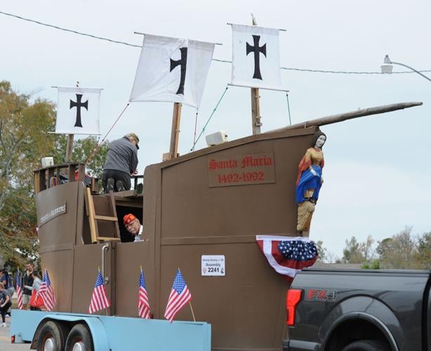 Veterans honored Saturday during Walker Veterans Day parade ...