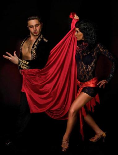 Olé! Full flamenco troupe will dance, sing, play at the Manship ...