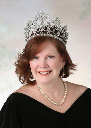 Krewe of Mid-City thinks outside the box at bal masque | Mardi Gras ...