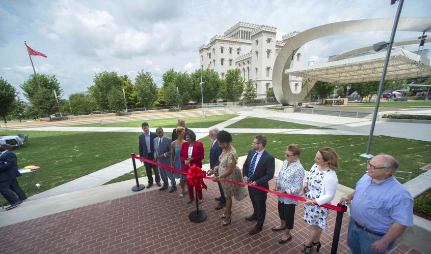 Baton Rouge's 'front porch' at City Hall gets a new look for public ...