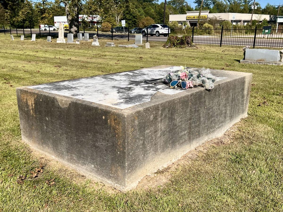 Curious Louisiana looks at the legend of Alice's grave | Curious ...