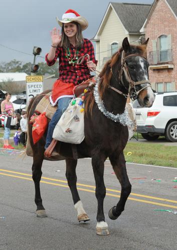 Bands, floats, horses join Santa for Walker Christmas parade ...