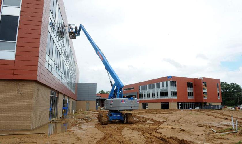 Roof is up; Lee High work goes indoors | Mid City | theadvocate.com