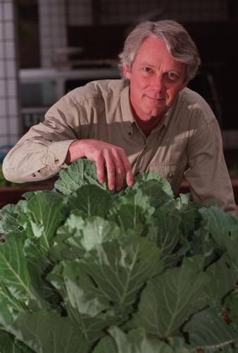 Iconic Baton Rouge gardening expert Louis Miller dead at age 66 | Home ...